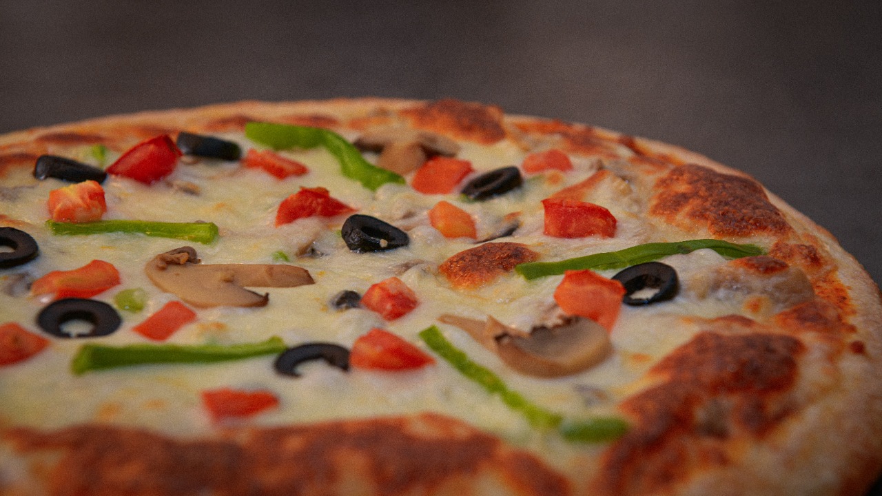 Yelo Box Pizza – Yelo Box Pizza